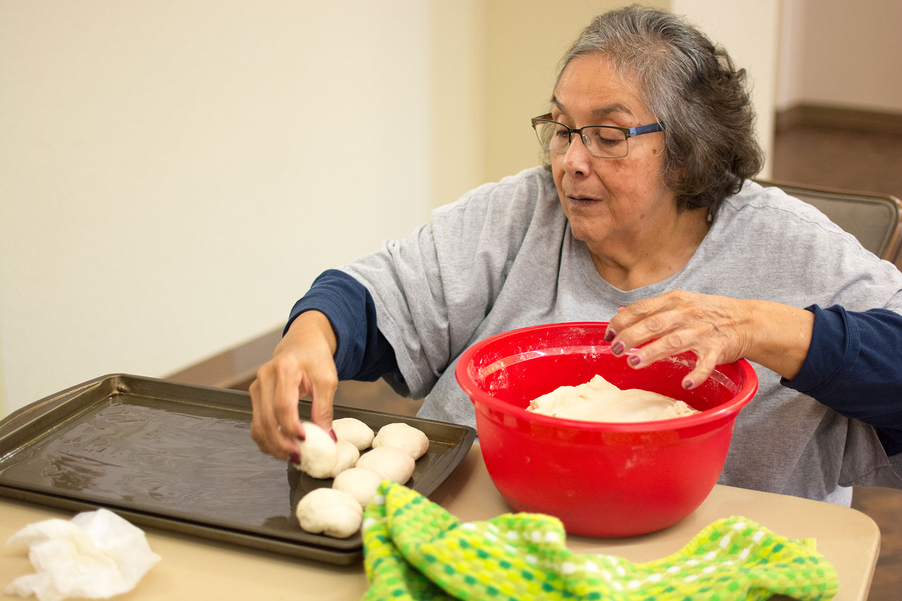 Cookin’ the bird – The Southern Ute Drum