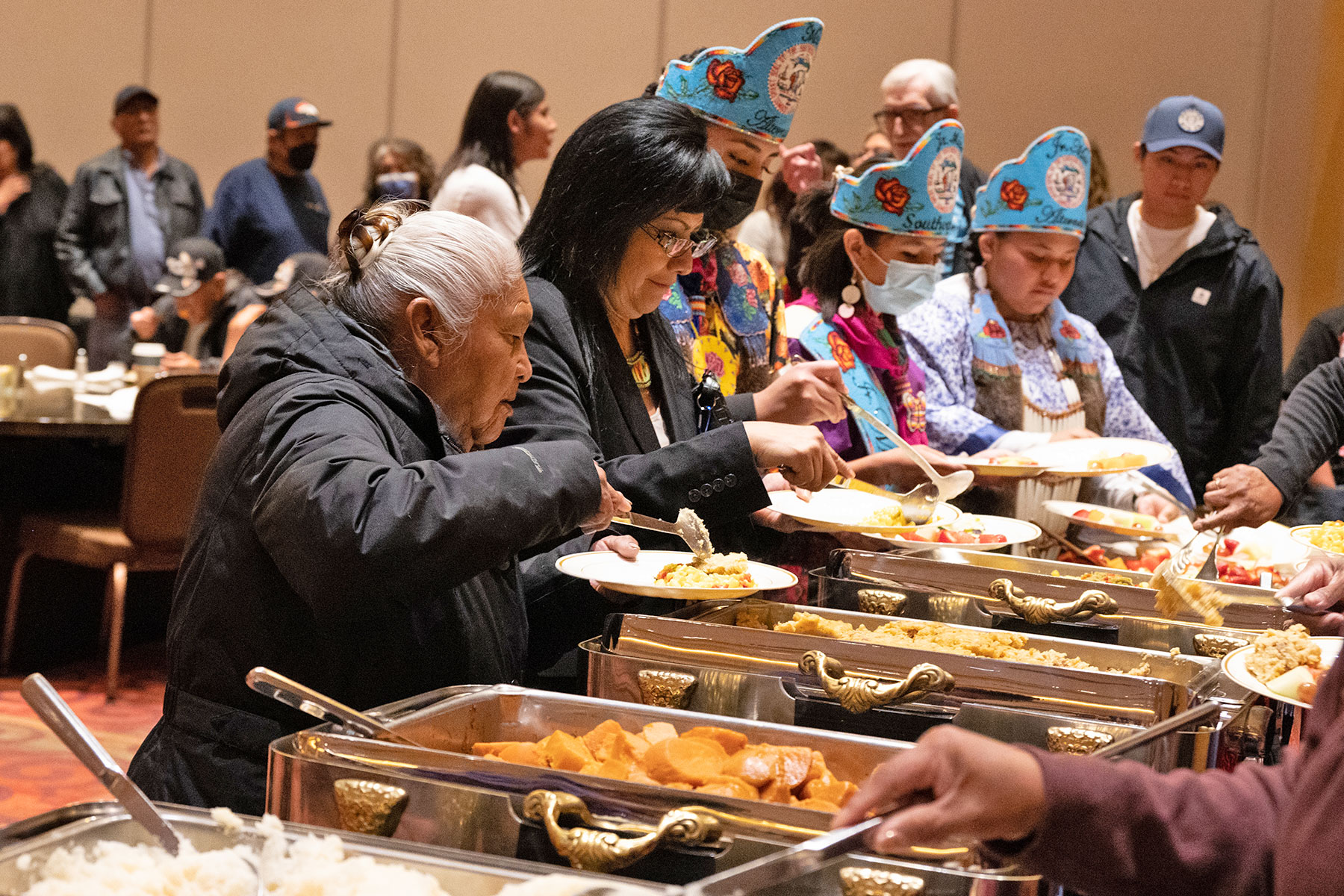 Southern Ute Tribe gives thanks – The Southern Ute Drum